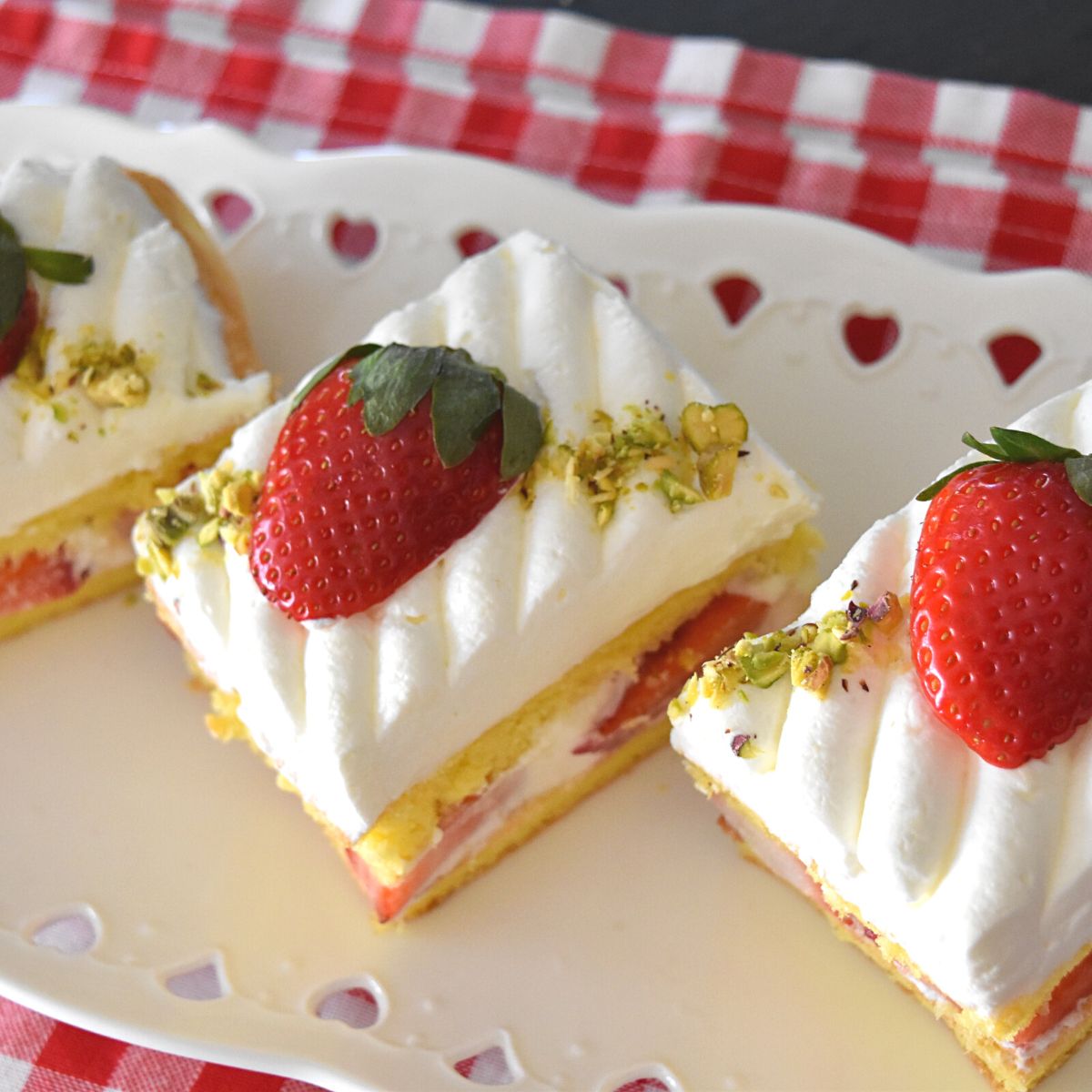 Japanese Strawberry Shortcake - Full Kitchen Recipes
