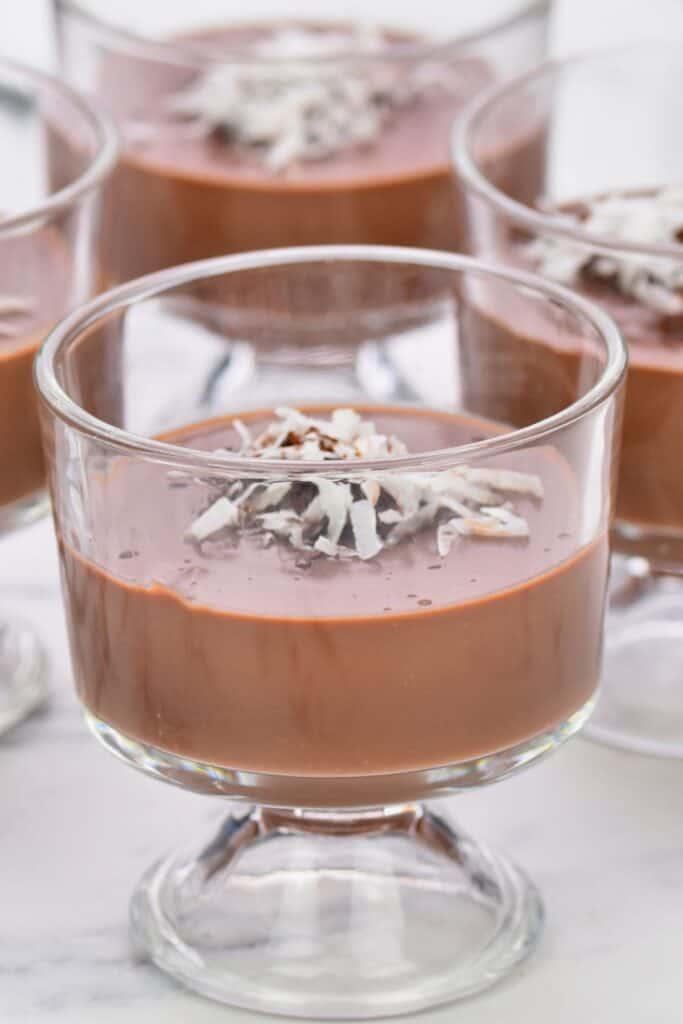 Easy chocolate pudding cups recipe - Full Kitchen Recipes