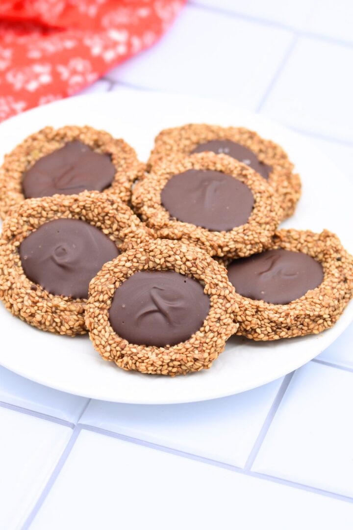 4 Ingredients Sesame chocolate cookies (no sugar no flour) - Full ...